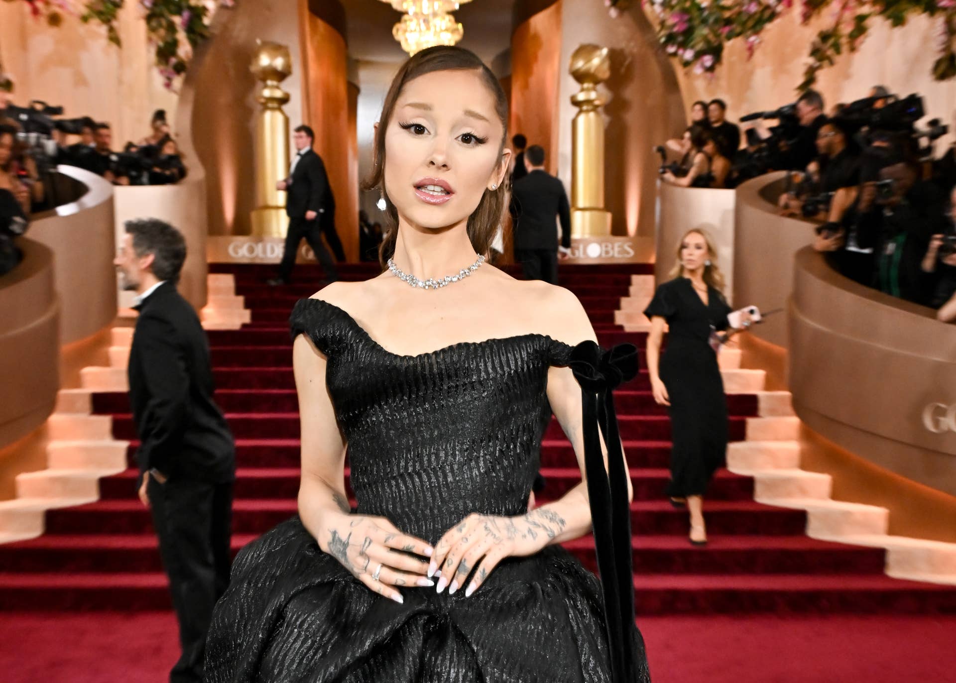 Ariana Grande's Tribute to 13-Year-Old Dog Moves Fans - Paw Nation