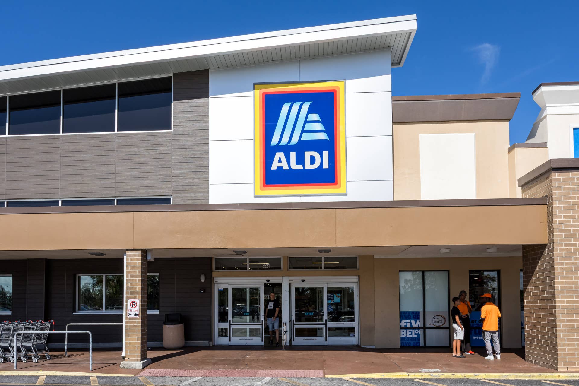 Give Your Cat an Adventure With This $40 Aldi Activity Tower - PawNation